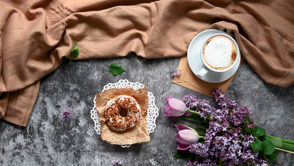 The 6 Steps to Flat Lay Photography | Skillshare Blog