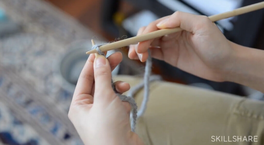 How to Knit: A Newbie-Friendly Guide | Skillshare Blog